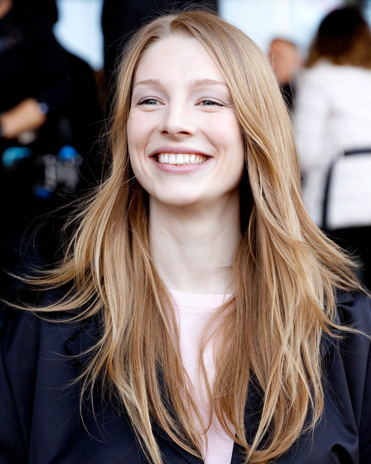 Spring’s Biggest Hair Trends Offer Maximum Impact With Minimal Upkeep