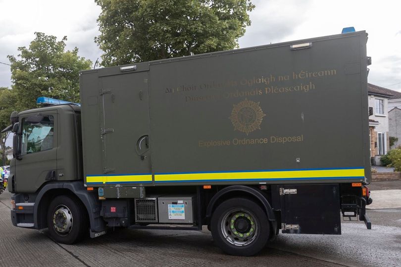 Army bomb squad called in and cordon put in place after 'suspect ...