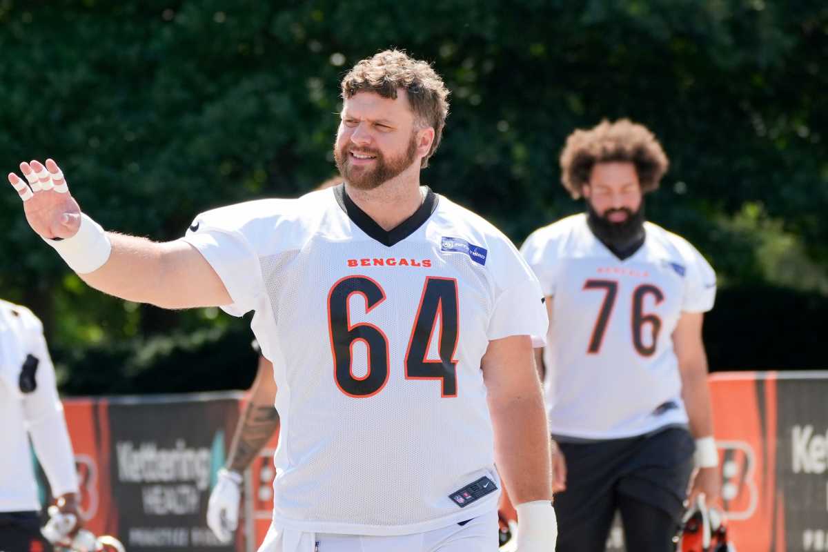 Ted Karras sends a message to Bengals fans while taking part in famous ...