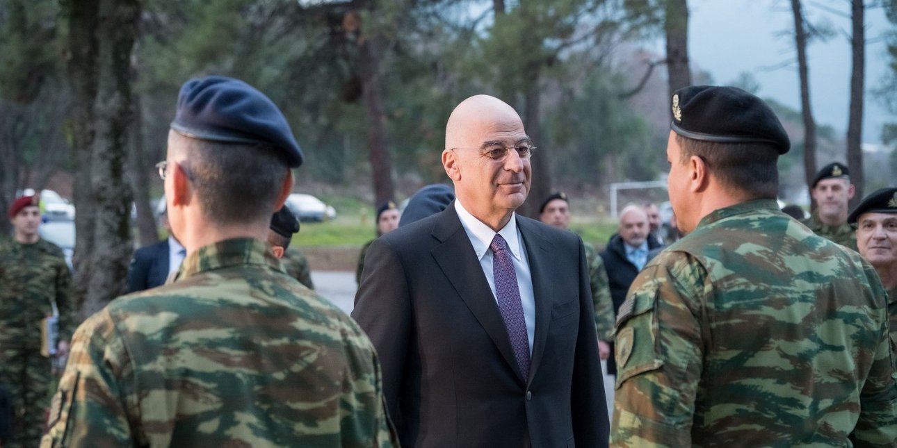Νέο και ξεχωριστό μισθολόγιο στις Ένοπλες Δυνάμεις -Ετσι θα ...