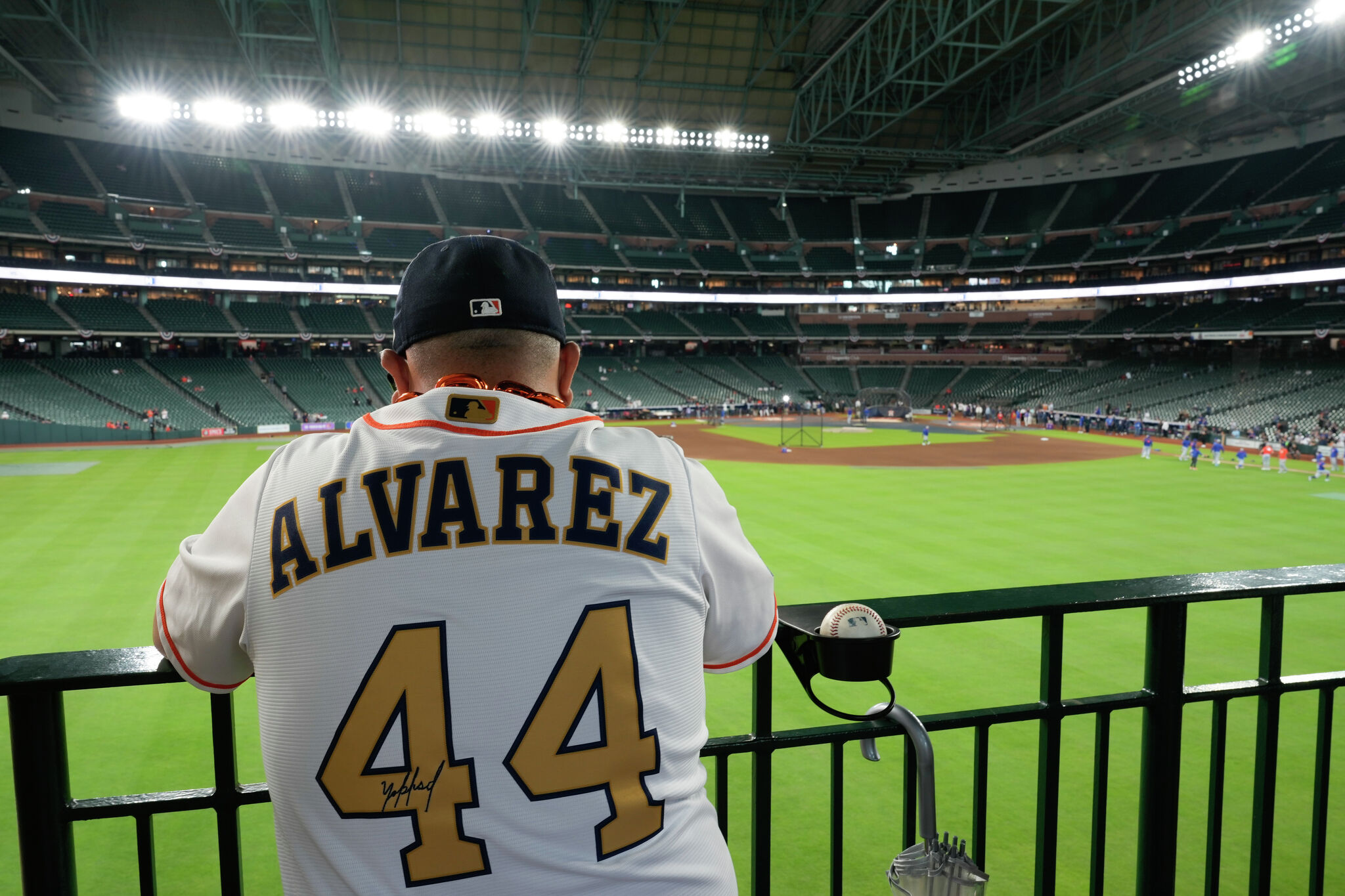 Astros fans outside Houston can't watch Opening Day game