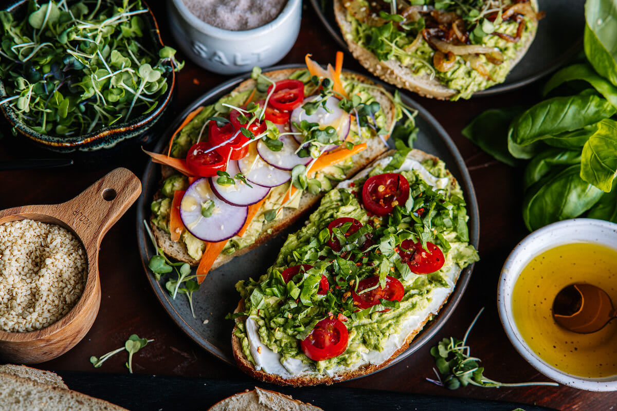 DIY Avocado Toast Bar: The Ultimate Interactive Brunch