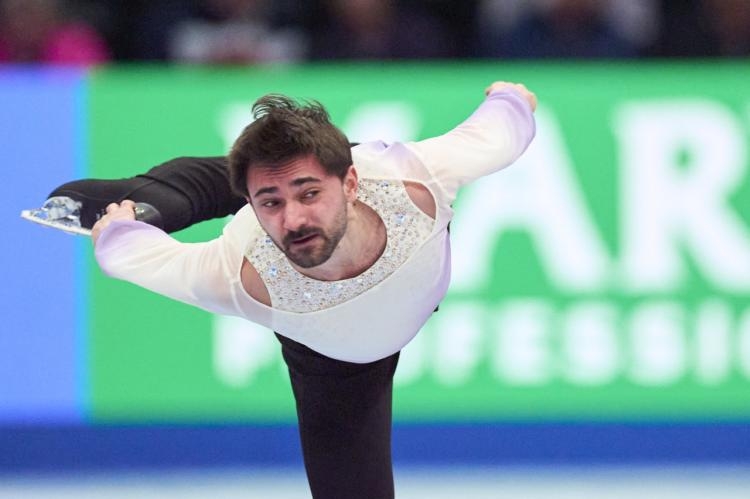 Mondiaux de patinage. Kevin Aymoz quatrième après le court, Siao Him Fa ...