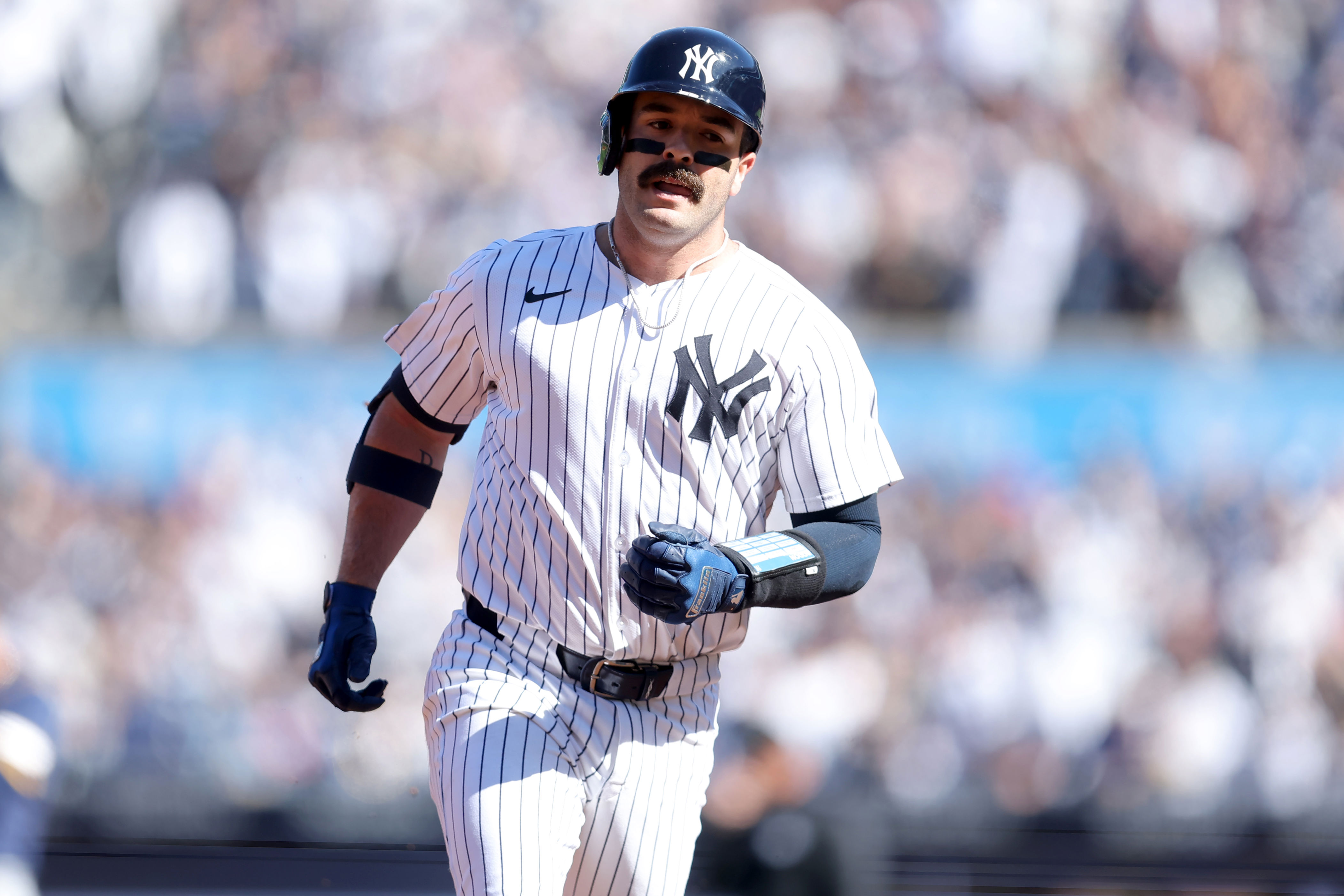 Austin Wells made MLB and Yankees history with his leadoff home run on ...