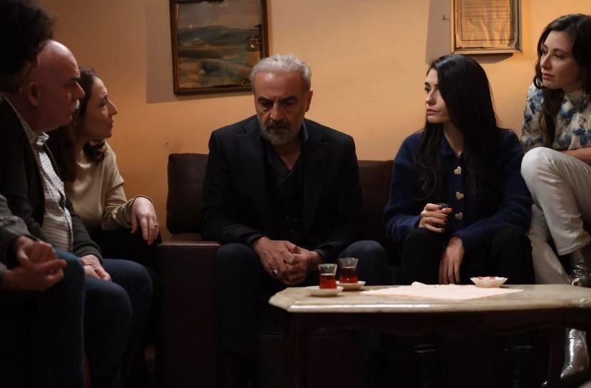 'Bedelini sen de ödeyeceksin' Ayrıldığı sevgilisi peşini bırakmıyor!