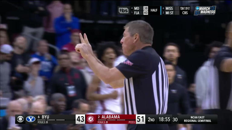 March Madness announcers, viewers criticize 'unwarranted tech'