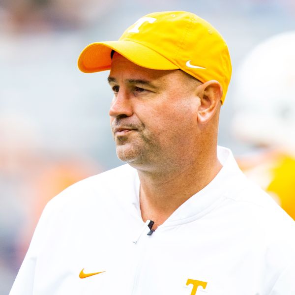 Ex-Vols coach Pruitt sues NCAA, seeking $100 million