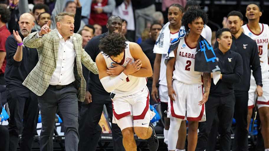 College Hoops World Was in Awe of Alabama's Record-Breaking Shooting ...