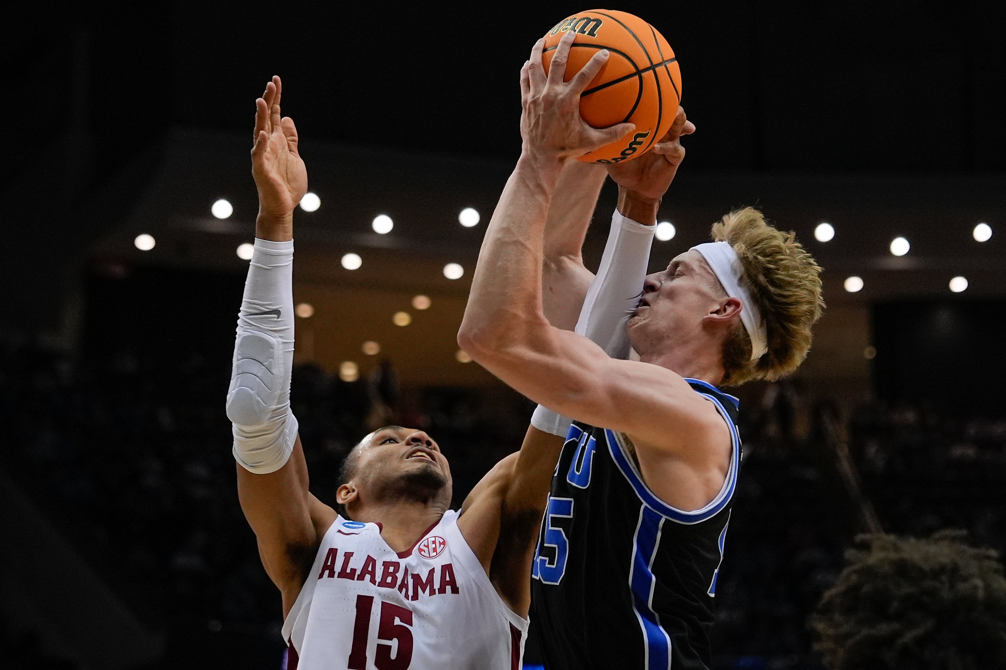 Alabama knocks BYU out of the NCAA Tournament with a record-breaking ...