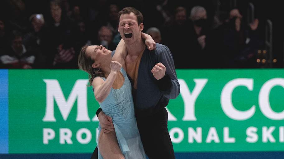 U.S. Skating Duo Honors Plane Crash Victims With World Championships ...