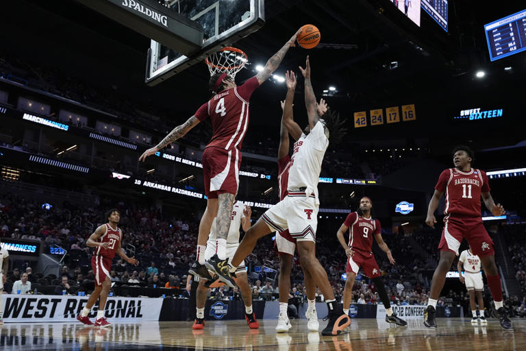 NFL Rookie Won't Admit How Much He Weighs This Season