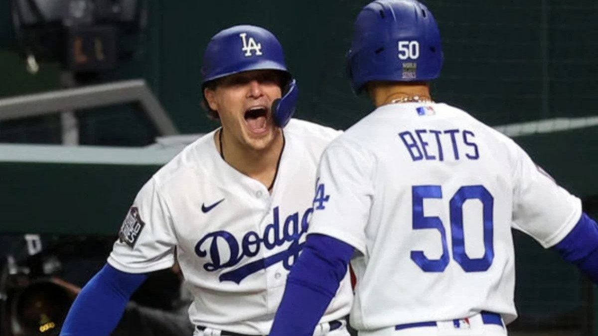 MLB: After Mookie Betts' Recovery, Stomach Bug Hits Another Dodgers ...