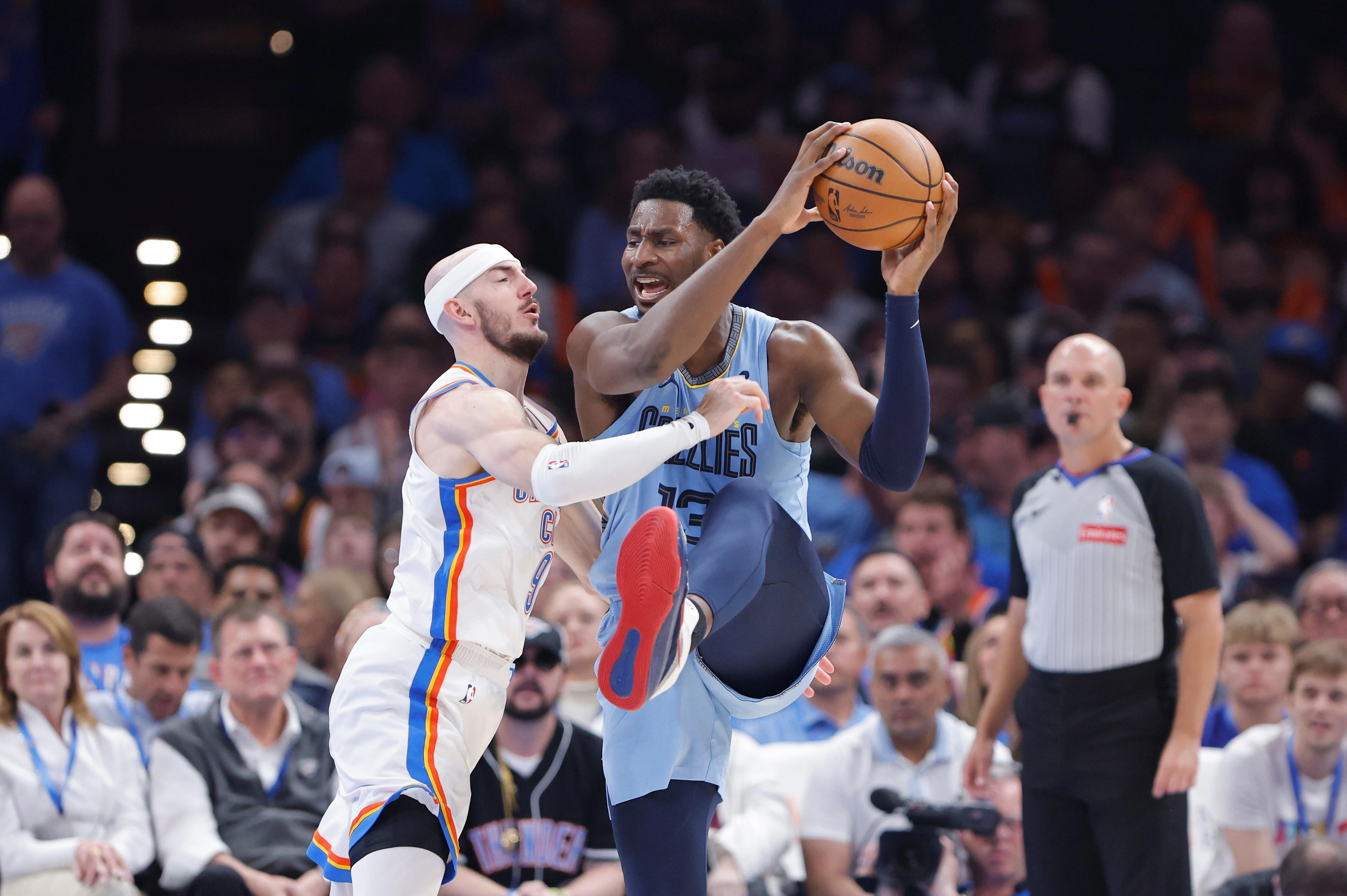 Prediction and betting odds for Grizzlies vs. Thunder Game 1
