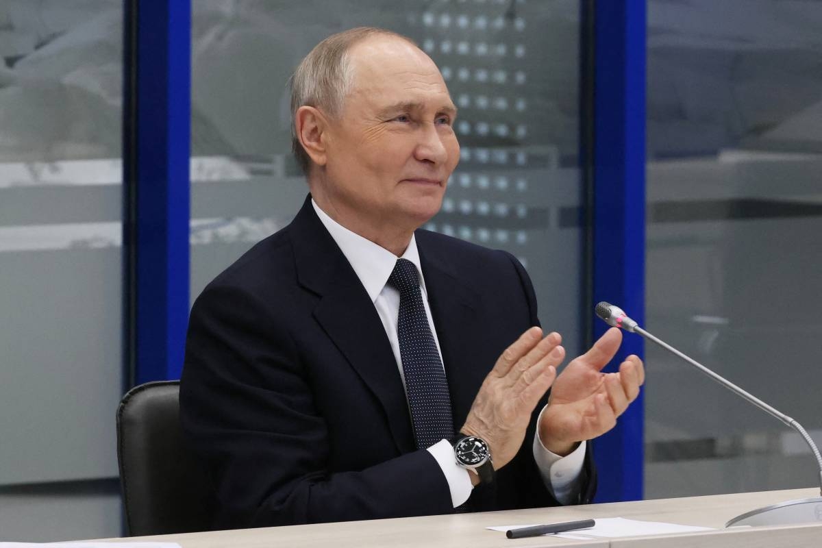 Putin says Russia has 'strategic initiative' on Ukraine frontline