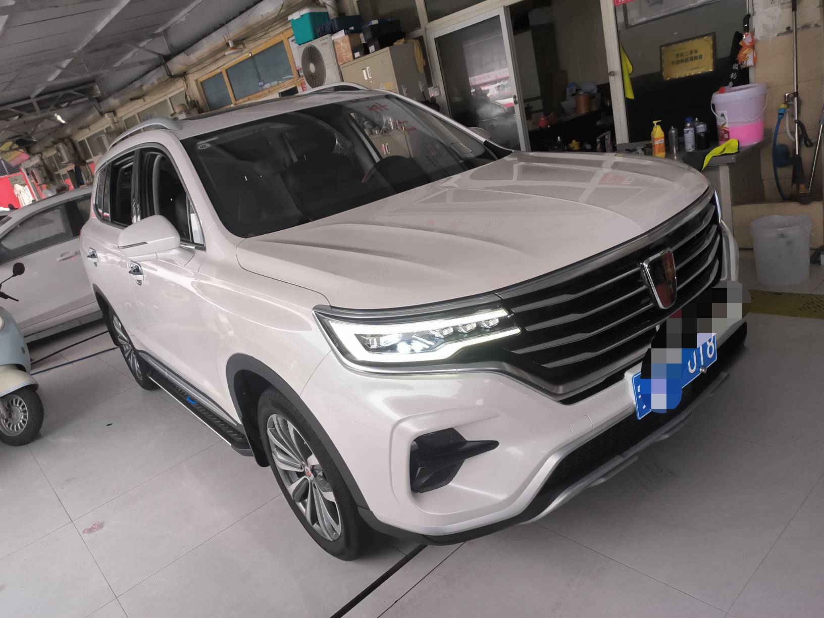 荣威 荣威RX5 MAX 2019款 300TGI 自动4G互联豪华版实拍图