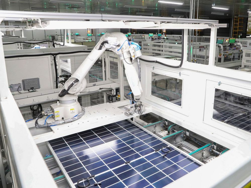 Ascent Solar Receives Order For Advanced Space Module Redesign, But ...