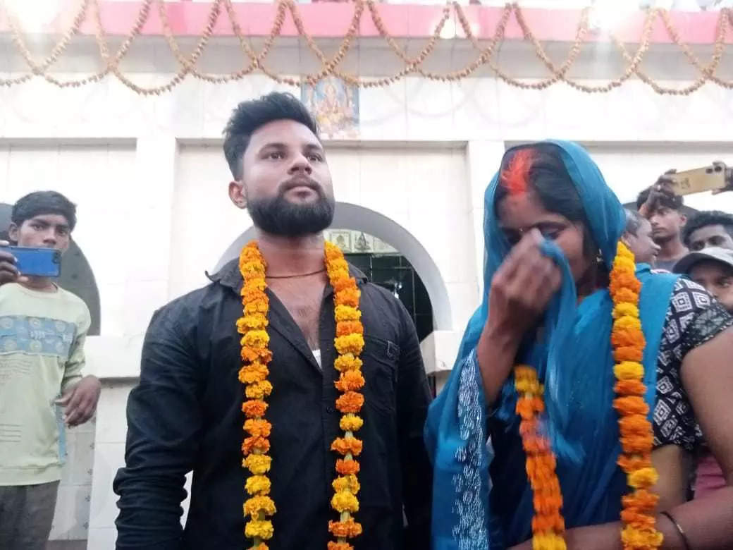 Meerut murder fallout? Man ‘marries off’ wife to her lover in UP