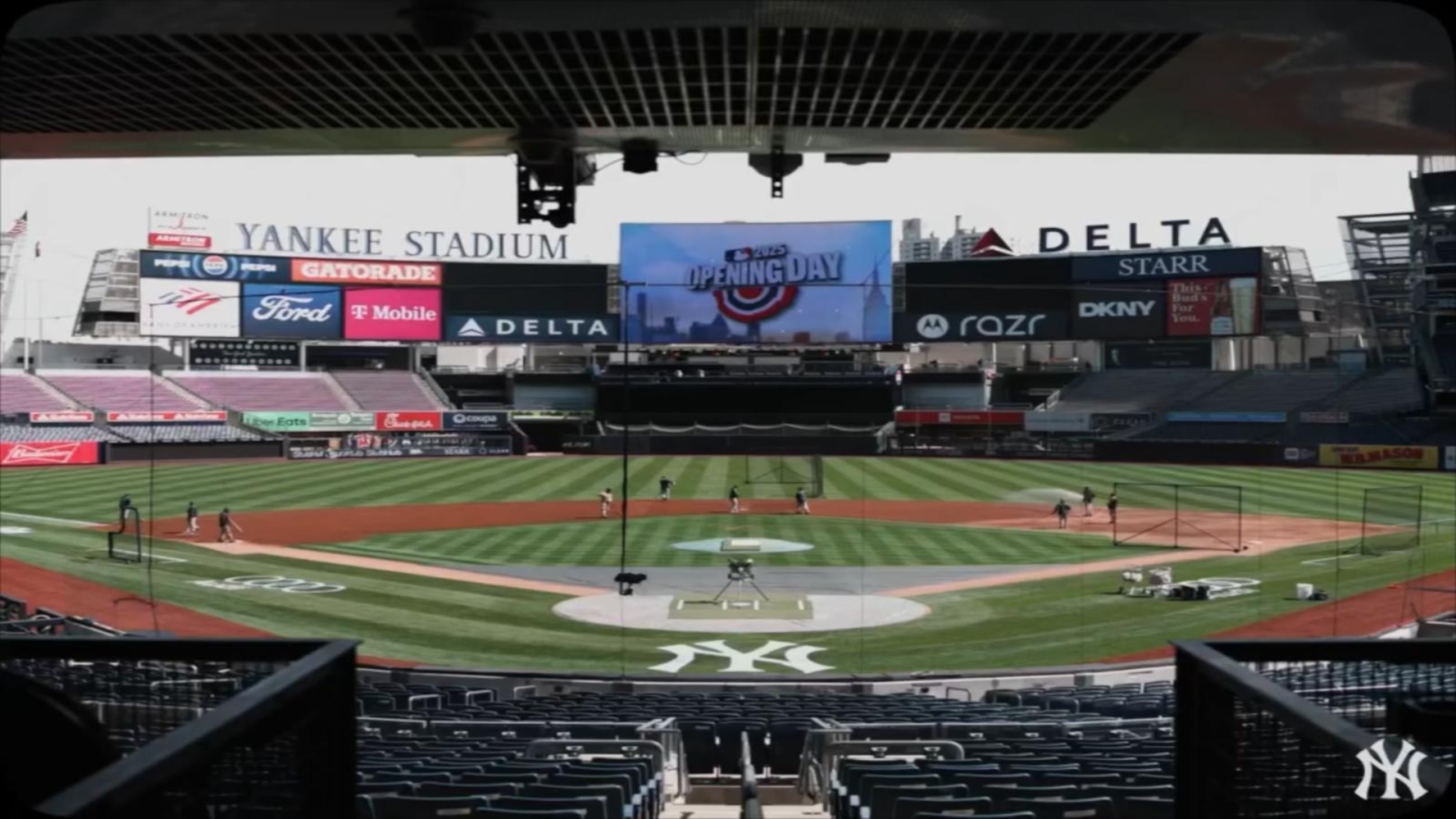 By The Numbers: MLB Opening Day