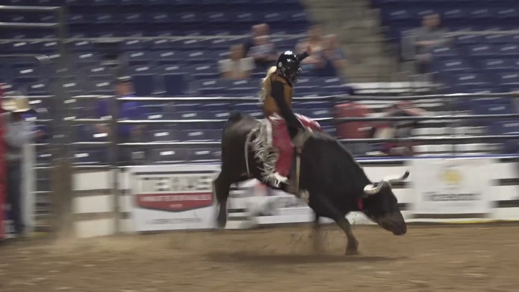Lady bull riders compete for championship at YMBL South Texas State ...