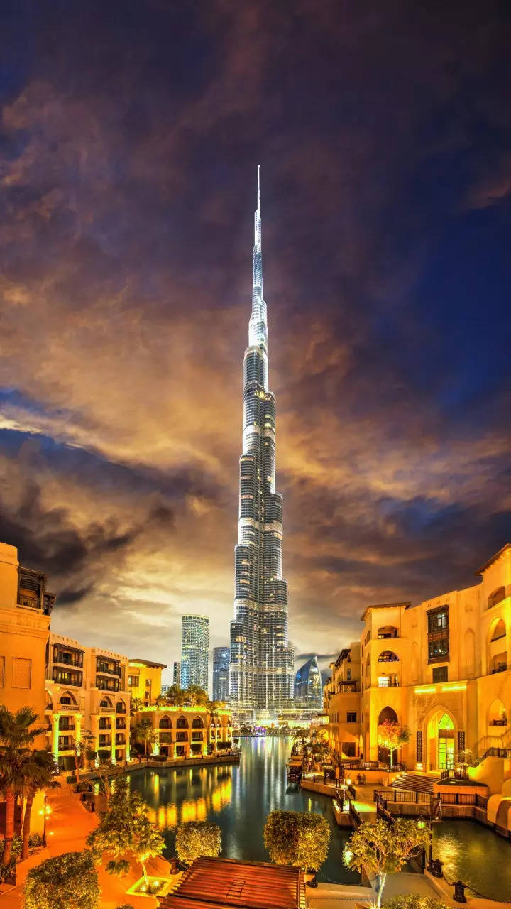 10 world's top megastructures worth travelling for