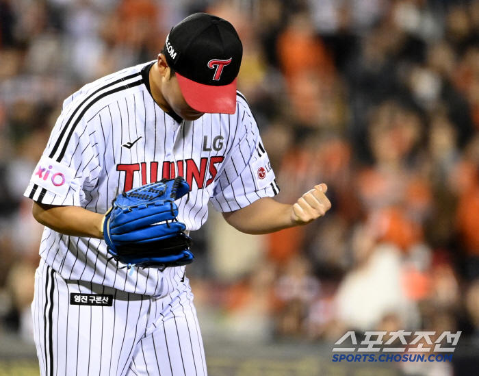 152km 손주영→150km 송승기. LG 2년 연속 5선발 '초대박'. 첫 등판 호투 비결은 '경쟁'아닌 염갈량의 '조기 선택'[잠실 포커스]