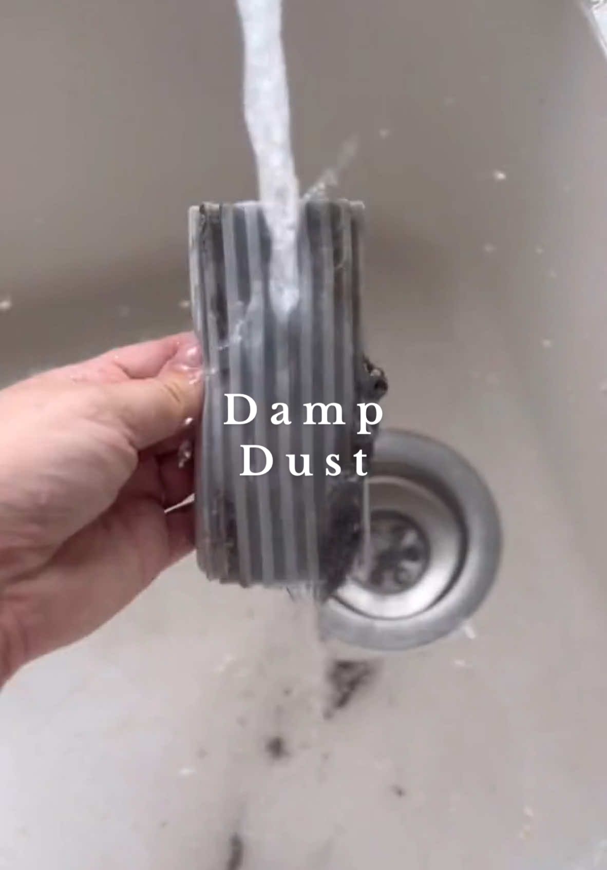 Let’s Damp Dust The Most Satisfying Clean!