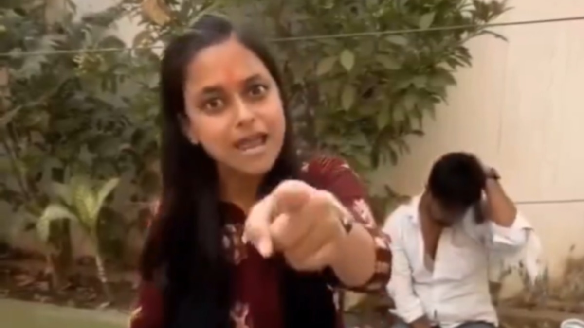 Independent Candidate's 'Shoot Me' Challenge For Opponents Goes Viral Ahead Of Patna University ...