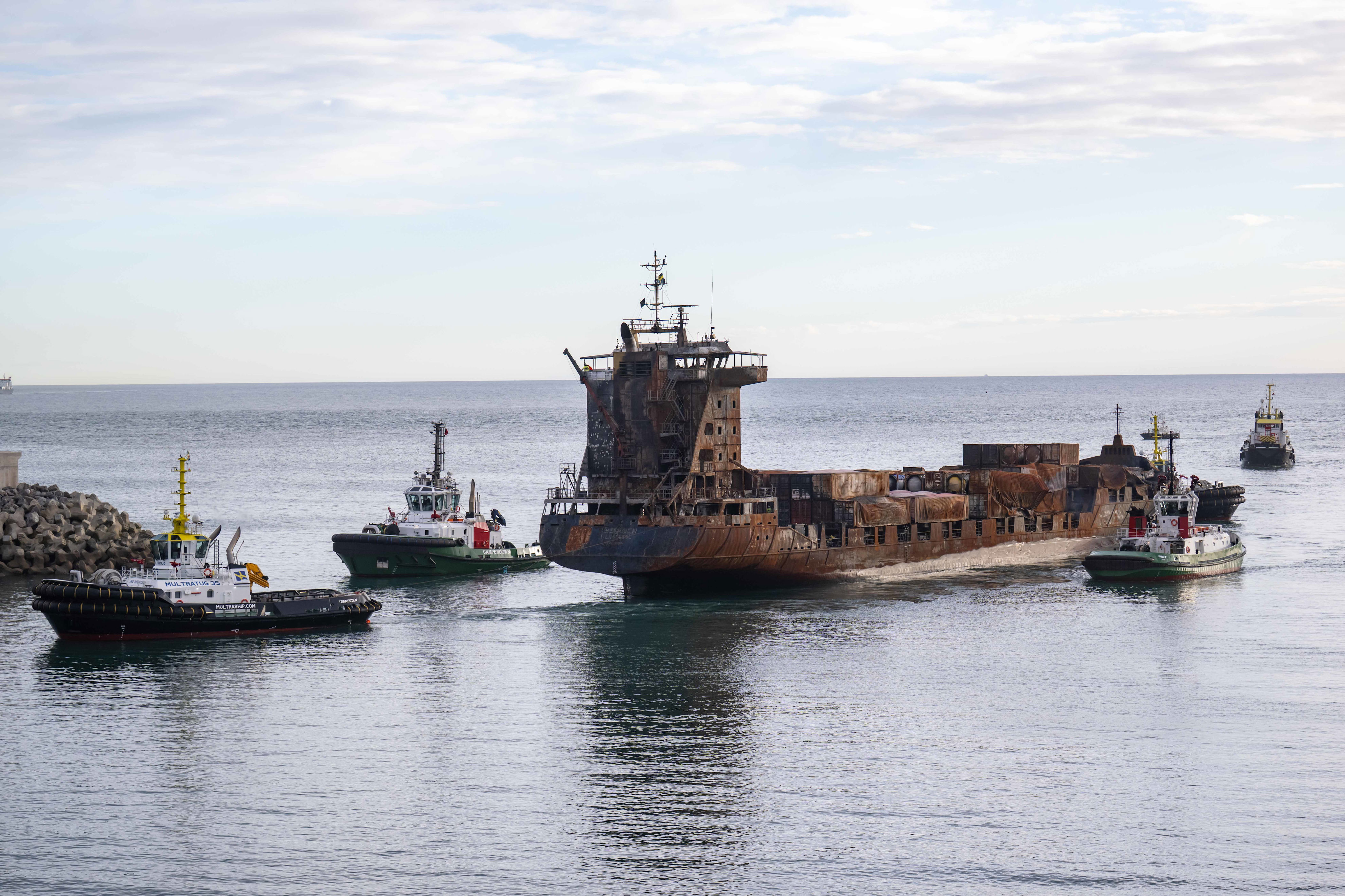 Jury out in sea captain’s death crash manslaughter trial