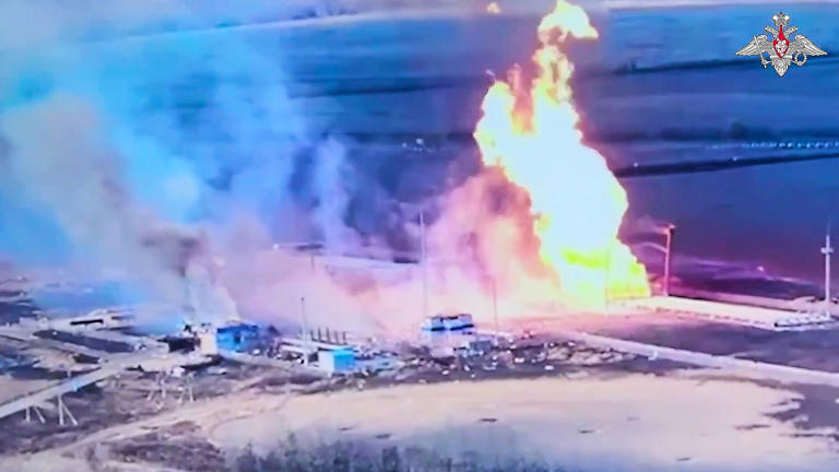 Ukraine-Russia war latest: Moscow plans new offensive as Putin drags ...