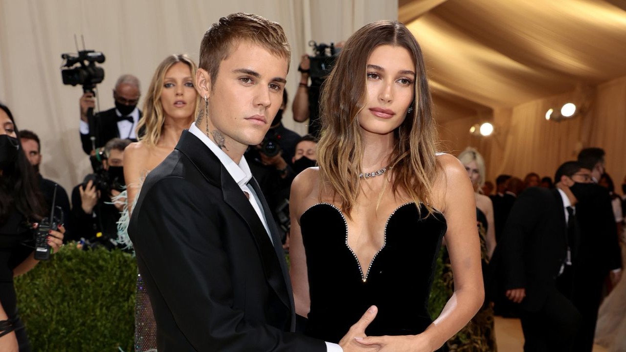 Justin and Hailey Bieber Shut Down Breakup Rumors with Bold Instagram ...