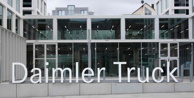 Daimler Truck, ARX Robotics Plan Defense Mobility Partnership