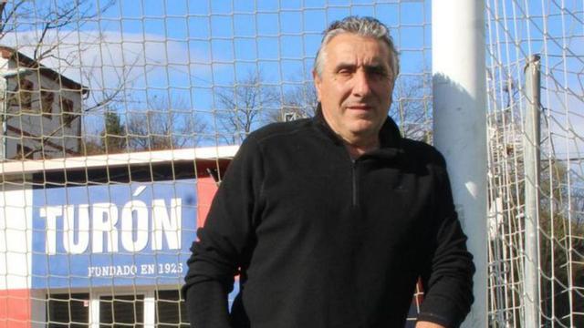 José Ramón Viejo y el Deportivo Turón serán hoy 'Mierense del Año