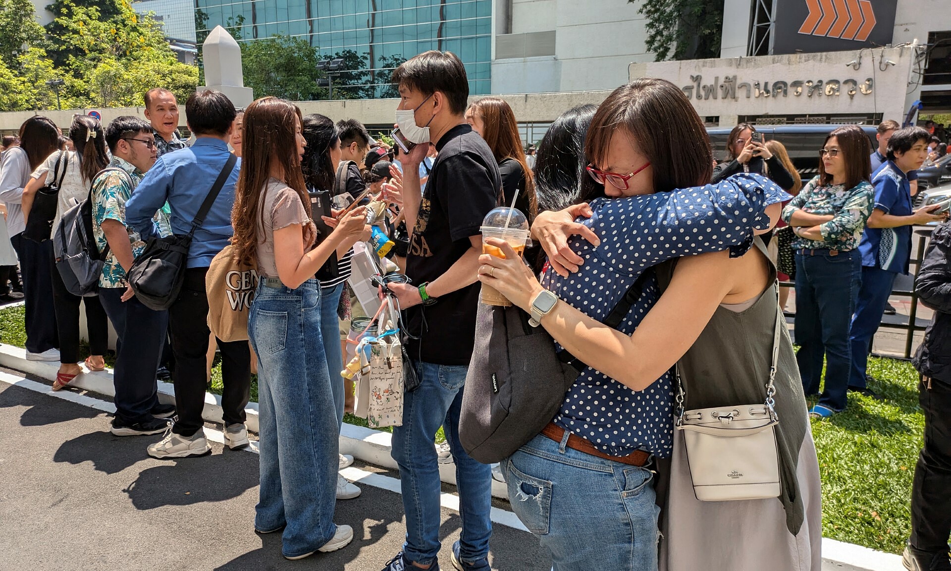 Southeast Asian residents ‘scared to death’ by 7.7 magnitude earthquake