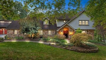 First Bank House of the Week: Entertainer’s Dream Home in Huntingdon ...