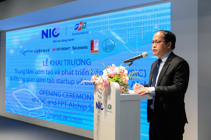 Trung tâm Ươm tạo và phát triển bán dẫn đầu tiên của Việt Nam đi vào ...