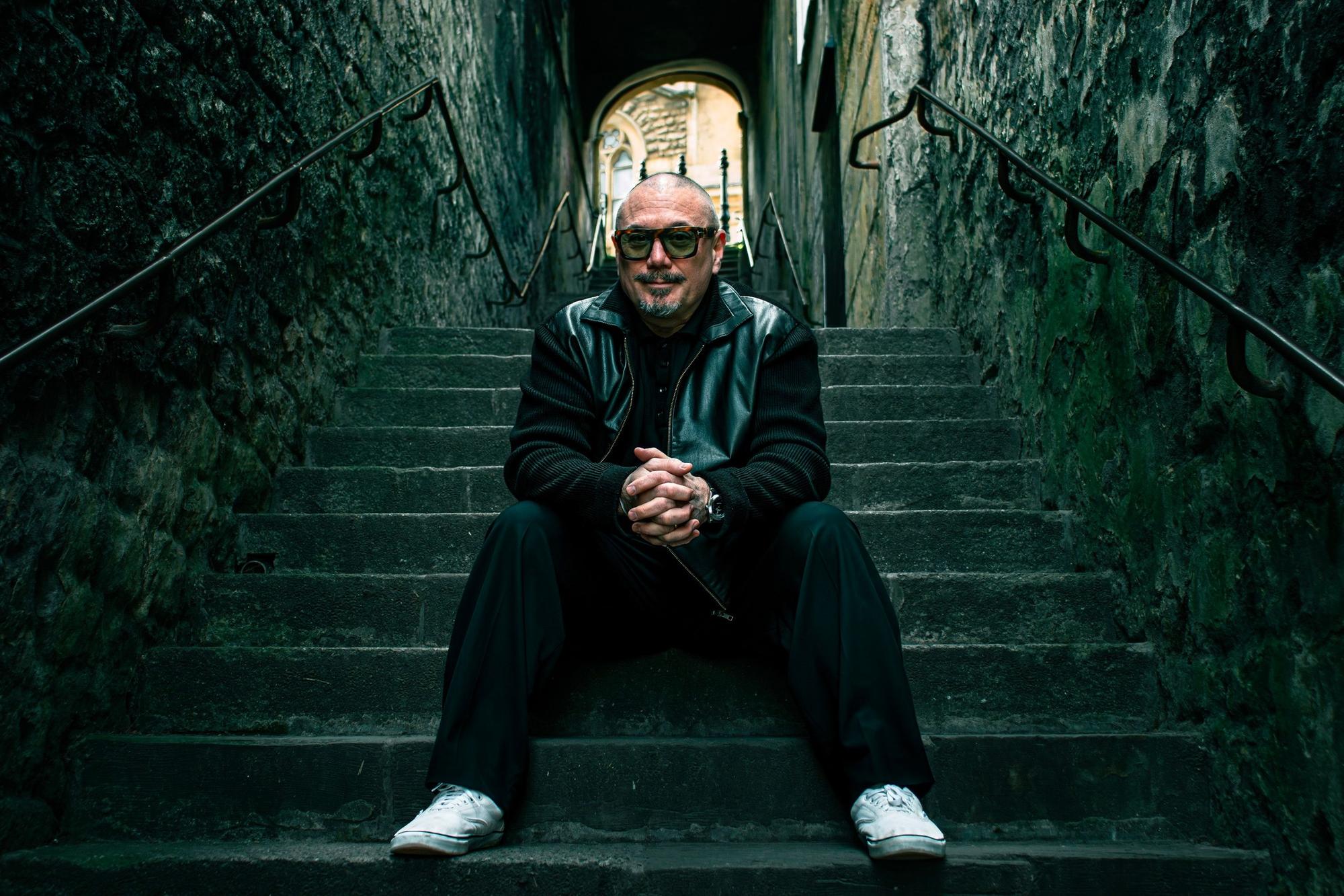 Yorkshire Dates for Fun Lovin’ Criminal Huey Morgan