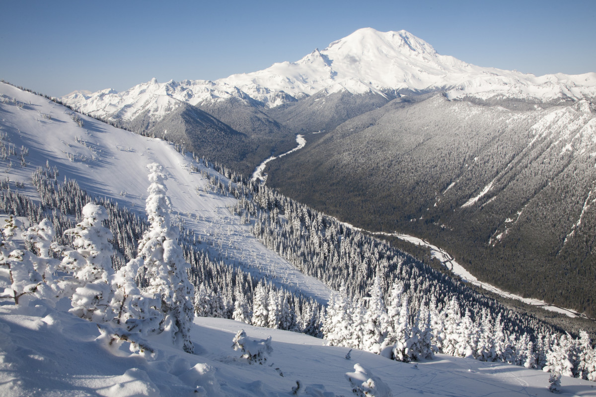 New $1,499 Pass Allows Skiers To Skip the Line, Some Locals Aren’t Happy