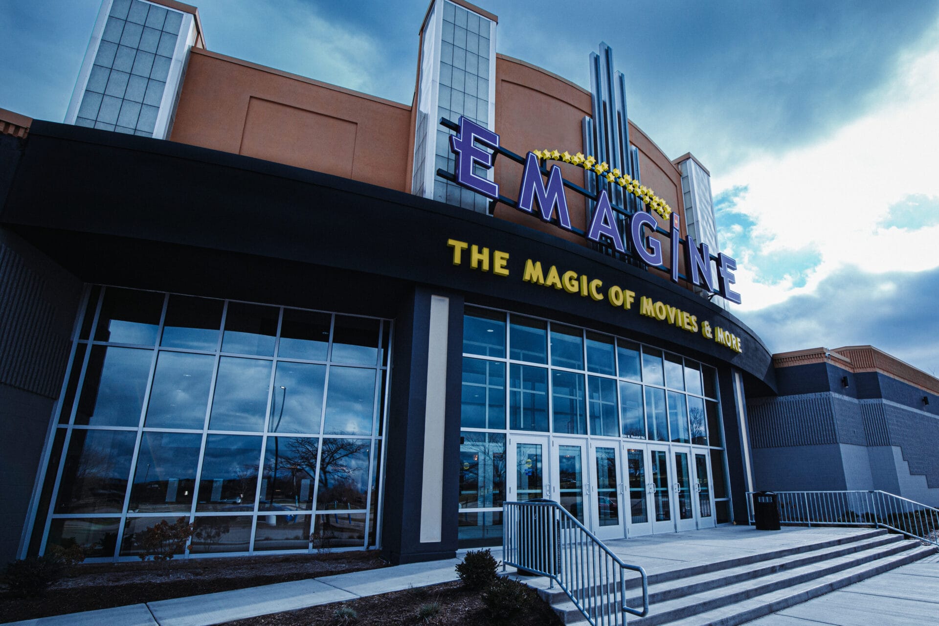 Emagine Theatres will help you honor your mom on the big screen