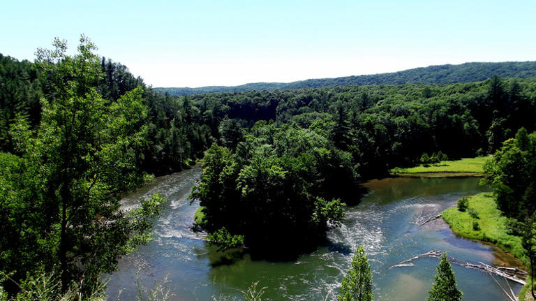 This Cozy City On A Sandy Stretch Of Lake Michigan's Shoreline Is An ...