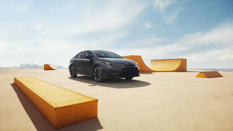 Toyota keeps the Corolla as its cheapest model on sale in America for ...