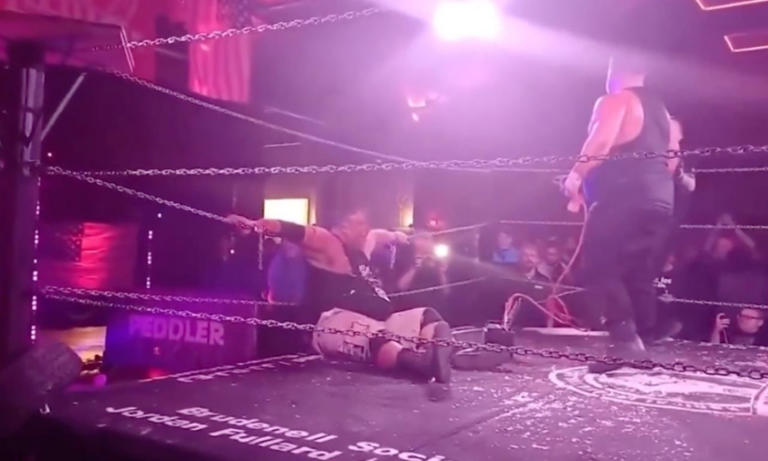 La verdad detrás del polémico VIDEO VIRAL del luchador que electrocutó ...