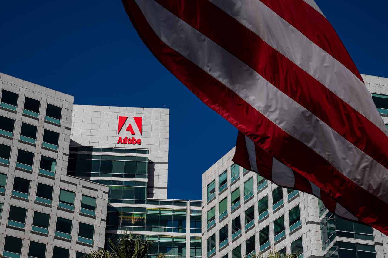 Adobe Stock Is Slumping. Chief Financial Officer Dan Durn Bought Shares.