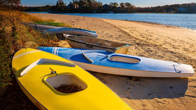 Massachusetts' 'Gateway To Cape Cod' Is A Charming Town With Scenic ...