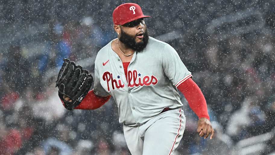 Phillies Star Reliever Has Best Two-Pitch Combo in Baseball Entering Season