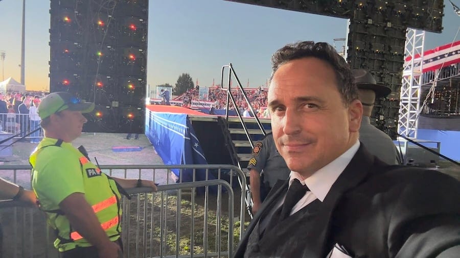 Chris Macchio returns to Long Island for first full show since inauguration