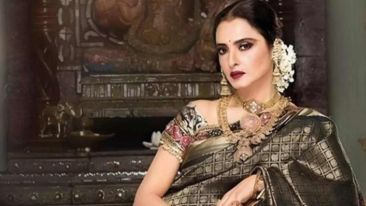 6 lesser-known facts about Rekha that showcase her fascinating journey ...