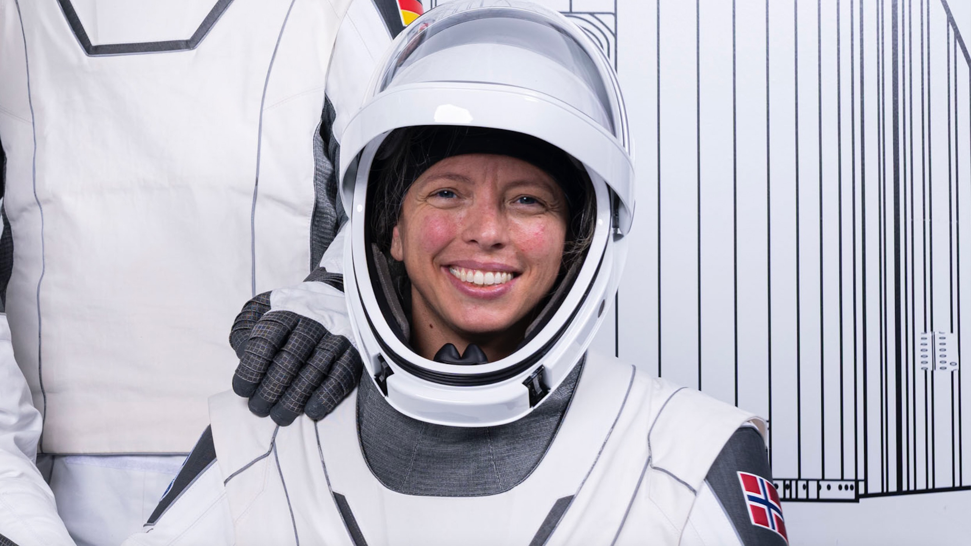 Meet the astronauts of SpaceX's Fram2 mission, the 1st to fly over ...