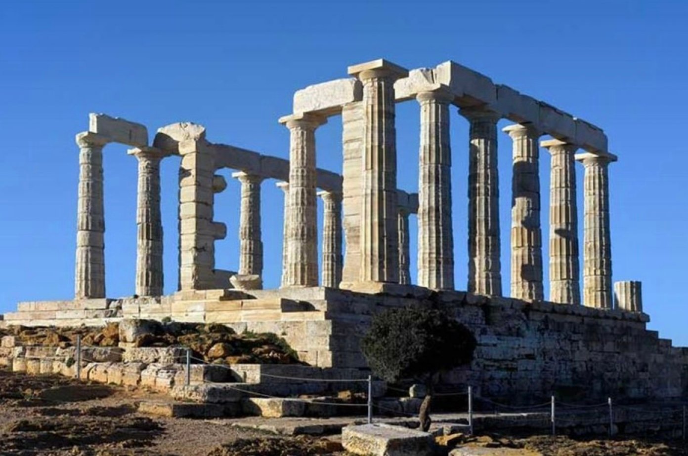 Οι περίεργοι θάνατοι των αρχαίων σοφών μας