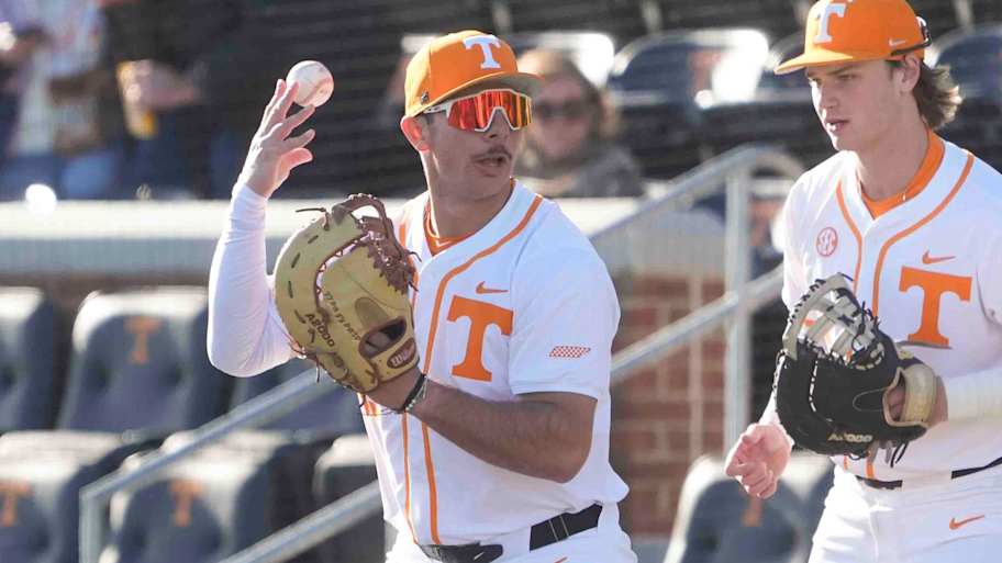 Alberto Osuna's Status for Tennessee vs South Carolina