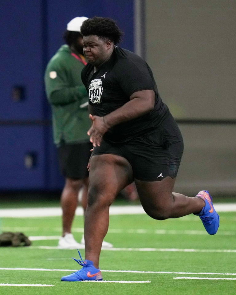 Meet Desmond Watson — the 464-pound lineman who could become heaviest ...